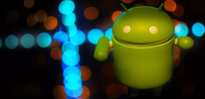 Monokle, Android-i eragiten dion malware espioia