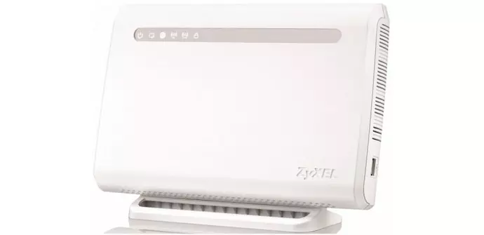 De ZyXEL NBG6815 is de nije router fan 'e fabrikant mei Wi-Fi AC2200 en MU-MIMO 11372_1