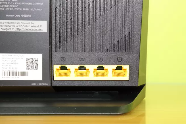 Gigabit Ethernet LAN Ports des ASUS RT-AC85P Routers im Detail