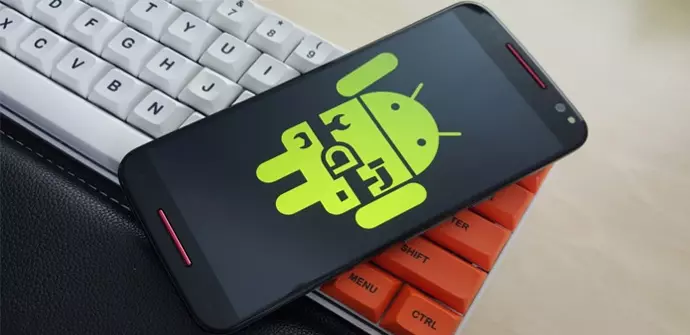 Skrytá těžba kryptoměn na Androidu