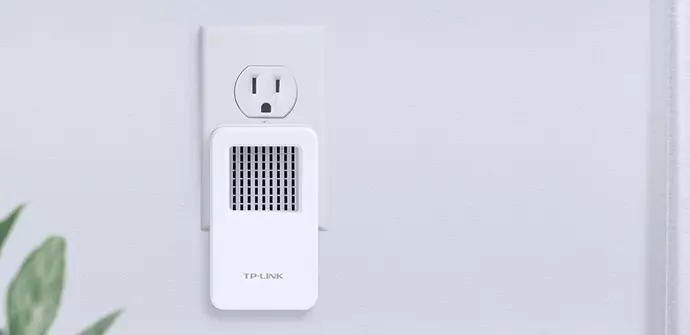 ພົບກັບ TP-LINK RE350K, ເຄື່ອງເຮັດຊ້ຳ Wi-Fi AC1200 ປະສິດທິພາບສູງໃໝ່. 13962_1