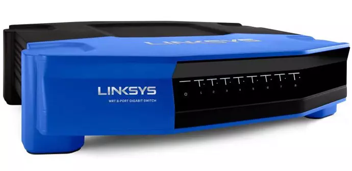 Linksys SE4008: WRT1900AC غا ئوخشايدىغان باشقۇرۇلمىغان Gigabit ئالماشتۇرغۇچ 16720_1