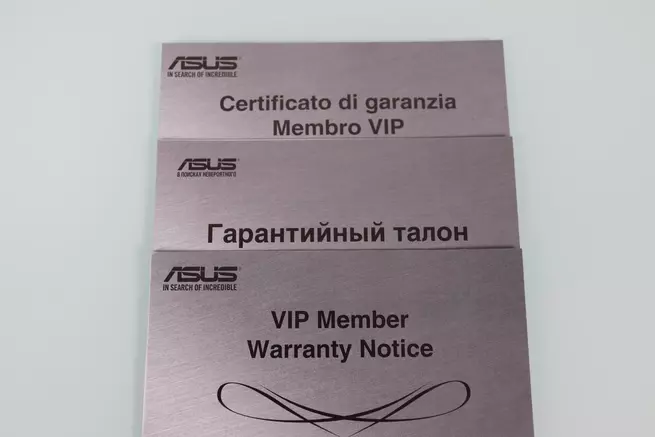 ASUS GT-AX6000 žaidimų maršrutizatoriaus garantija