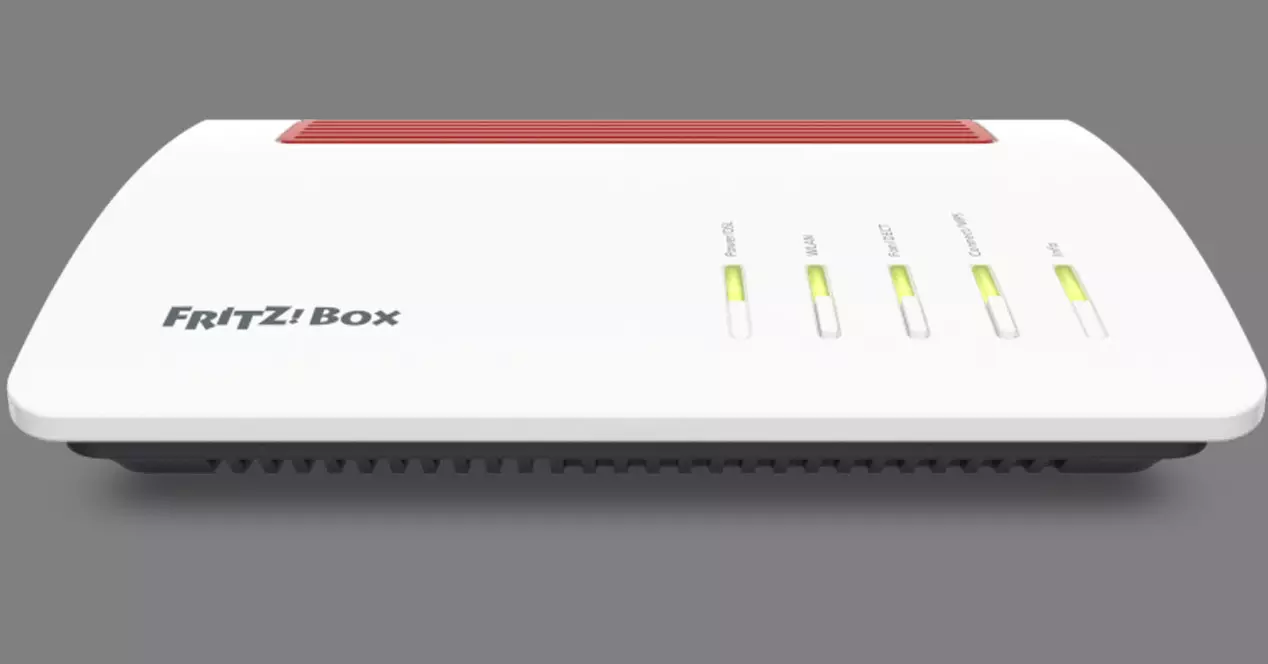 AVM FRITZ!Box 7590 AX: WiFi 6 kaheribalise ruuteri ülevaade koos võrguga