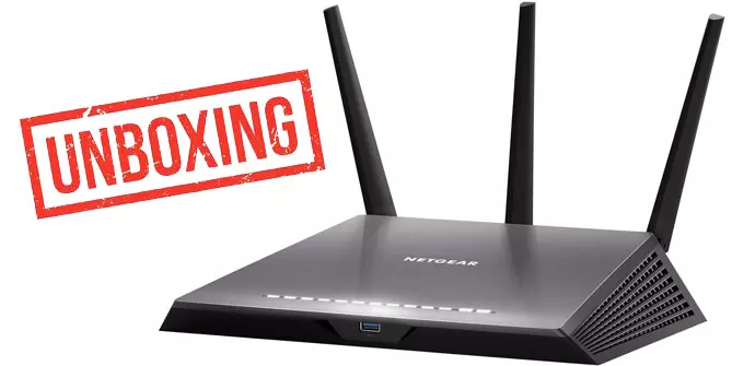 Spoznajte usmerjevalnik NETGEAR Nighthawk R7100LG 4G LTE z Wi-Fi AC - 20630_1