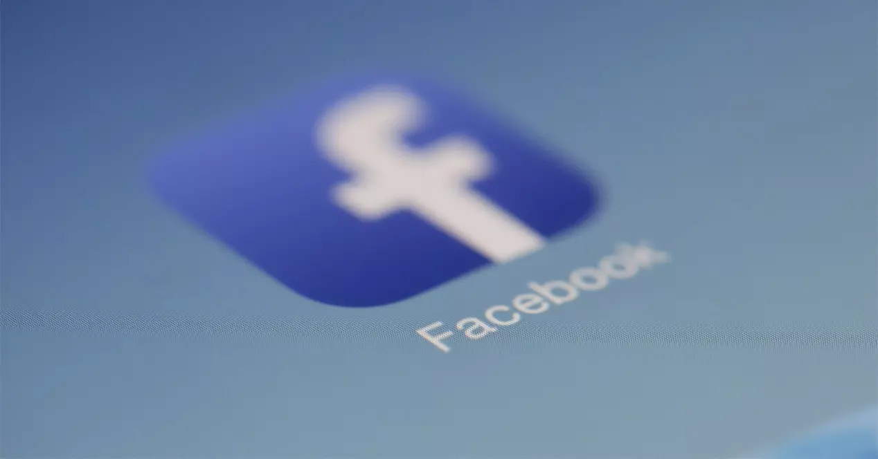 Beállítások a Facebook adatvédelmének javításához 21247_1