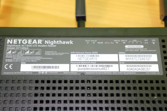 NETGEAR Nighthawk R7100LG 4G ruter naljepnica sa detaljima