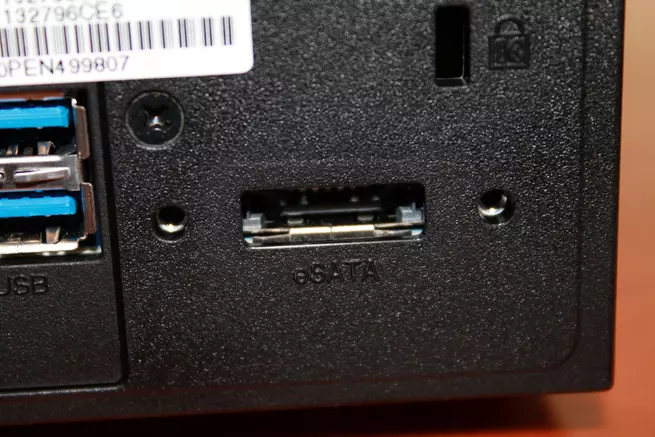 Synology DS718+ NAS eSATA Connector