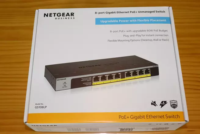 Avant du boîtier de commutation non administrable NETGEAR GS108LP