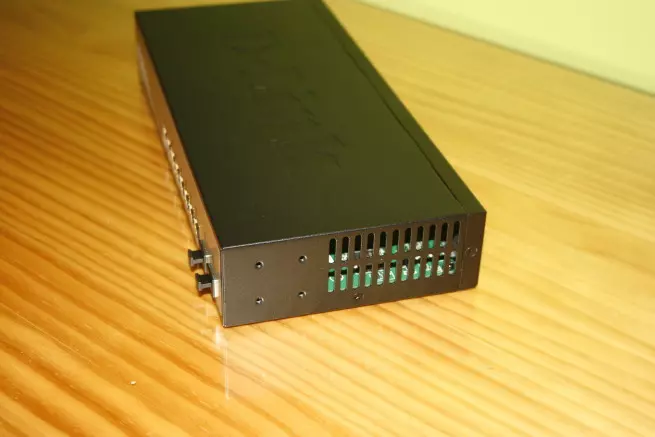 Bò dwat D-Link DGS-1210-10 la