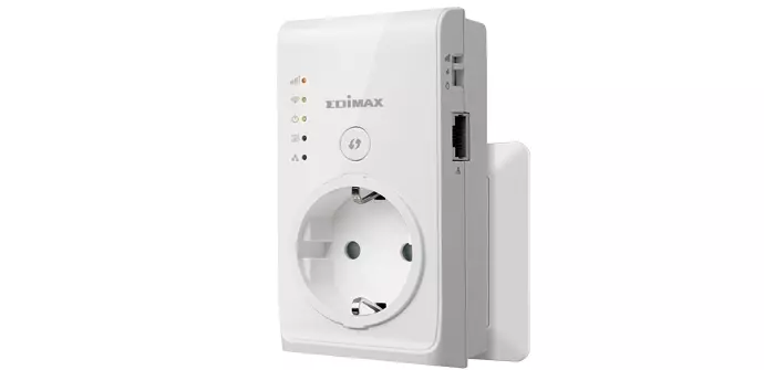 Repasuhin ang Edimax EW-7438PTn Wi-Fi repeater na may built-in na electrical socket 24473_1