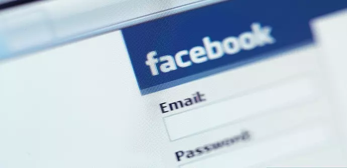«Аккаунт Facebook заблокирован» — новое спам-сообщение с целью кражи пользовательских данных 24698_1