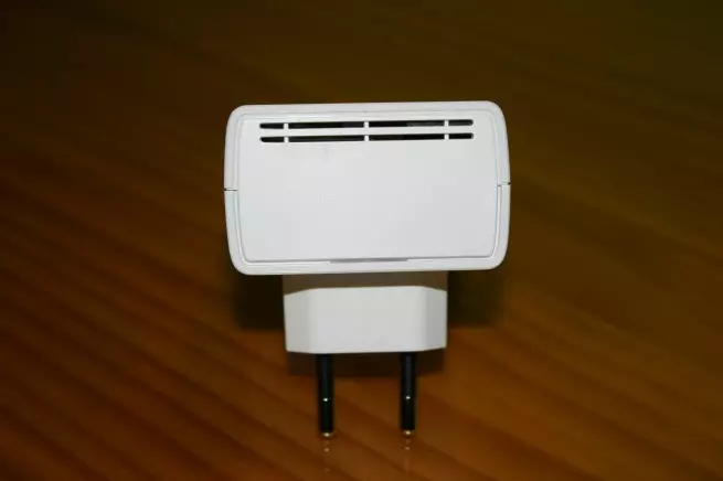 D-Link DAP-1520 AC750: Pagsusuri sa unibersal na Wi-Fi repeater na ito 24822_16