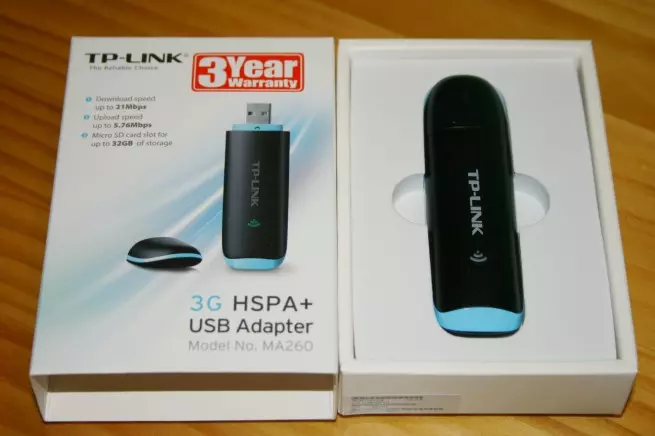 Pandangan dalam kotak modem TP-Link MA260