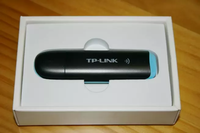 Ansicht des TP-Link MA260 Modems