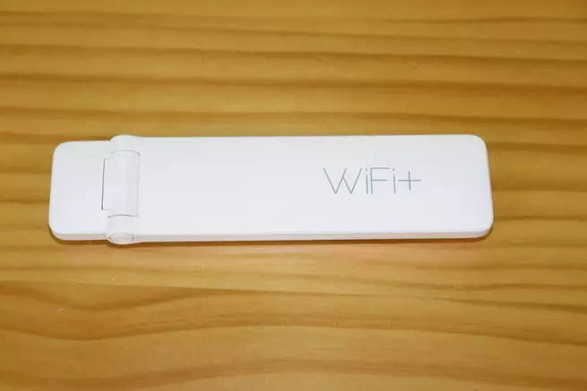 Xiaomi Mi WiFi Repeater 2: Falanqaynta ku celiska ah ee Wi-Fi N300 25275_6