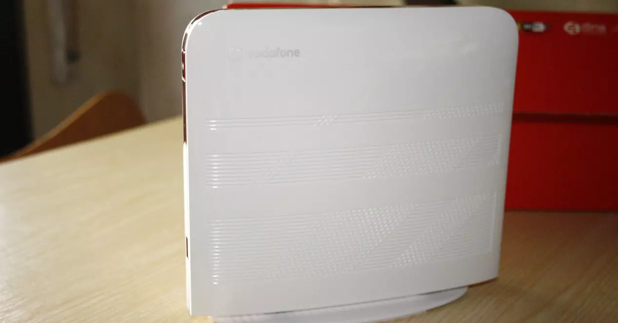 Huawei HG556a ni Vodafone : Pagrepaso sa Vodafone ADSL2+ router nga adunay Wi-Fi N ug USB 25276_1