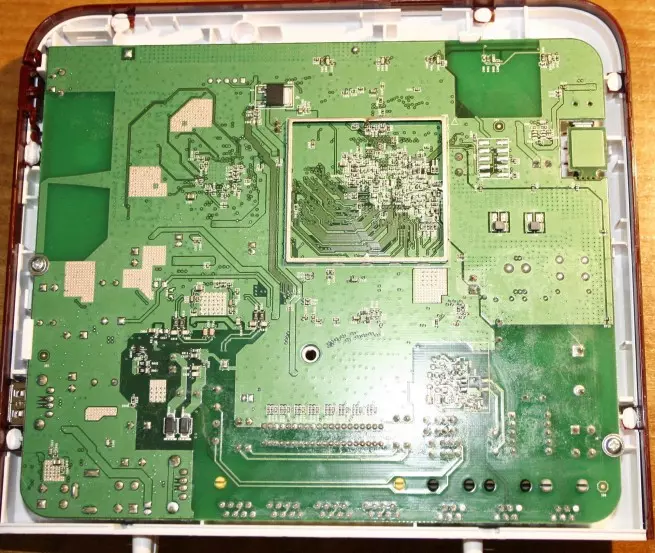 Huawei HG556a nga Vodafone: Rishikim i ruterit Vodafone ADSL2+ me Wi-Fi N dhe USB 25276_19