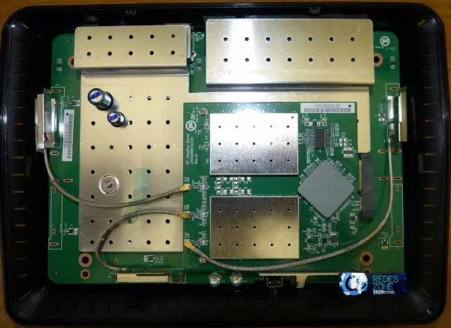 D-Txuas DIR-857 N900: Kev tshuaj xyuas ntawm qhov nruab nrab router no nrog ib txhij dual band ntawm 450Mbps 25287_18