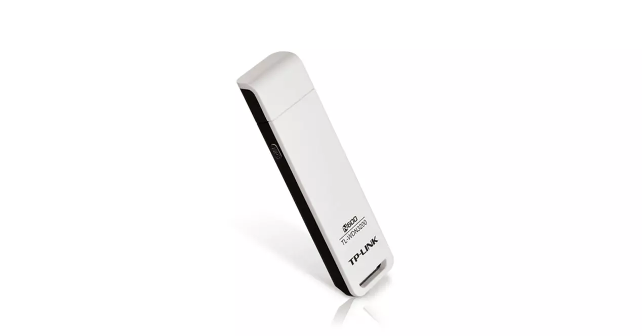 TP-Link TL-WDN3200: 300 Mbit/s tezlikda ikki diapazonli (2,4 gigagertsli va 5 gigagertsli) WiFi N USB adapterini ko'rib chiqish 25294_1