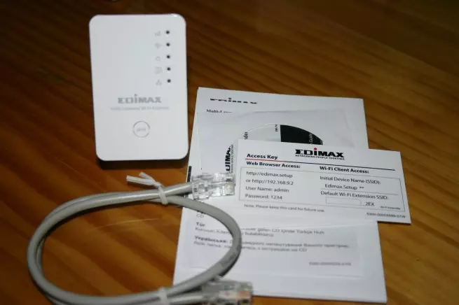 Edimax EW-7438RPn V2: N300 Wi-Fi errepikagailu unibertsal honen analisia 25364_10