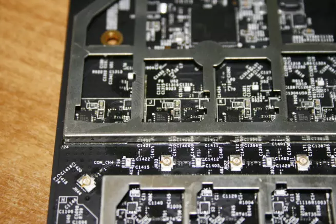 2.4GHz Band Wi-Fi Booster