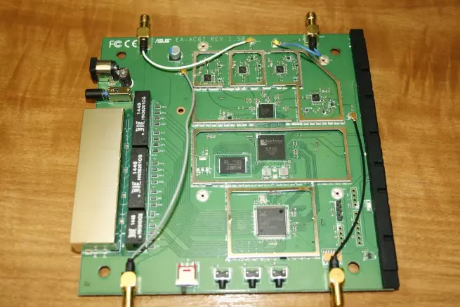 华硕 EA-AC87：使用 Wi-FI AC1800 和千兆以太网分析此桥接器和 AP 25382_32