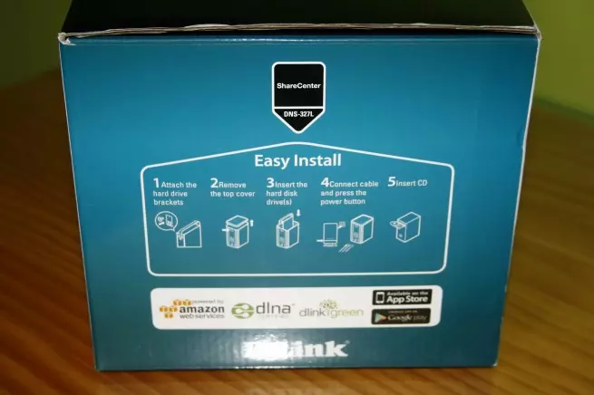 D-Link DNS-327L NAS оң жақ көрінісі