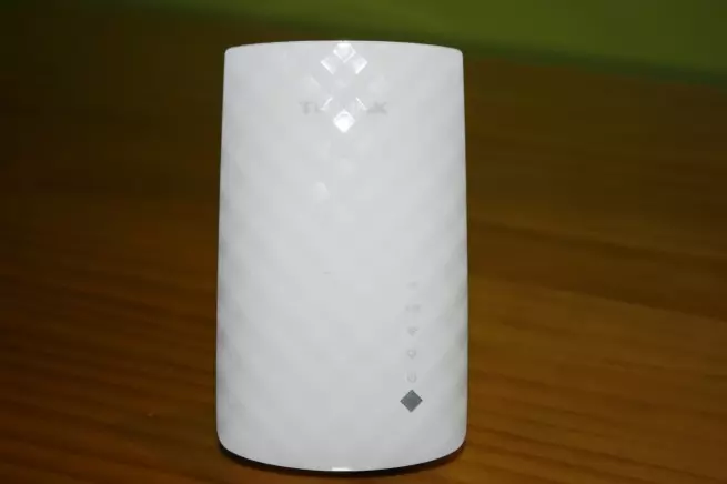 TP-LINK RE200 AC750: Analisis mendalam dari repeater Wi-Fi ini 25388_20