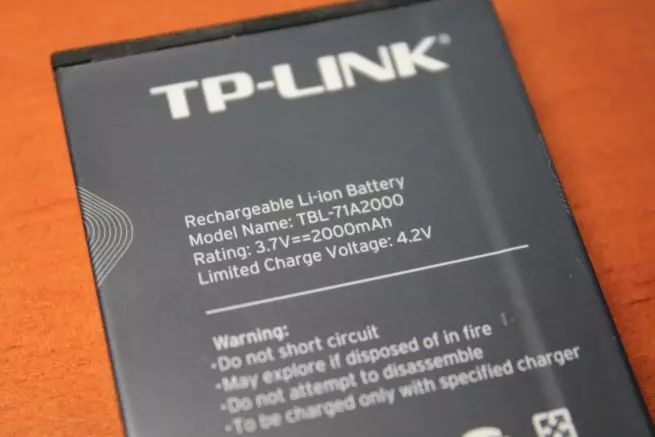 TP-LINK M7300: O'rnatilgan batareyaga ega ushbu 4G routerning tahlili 25410_11