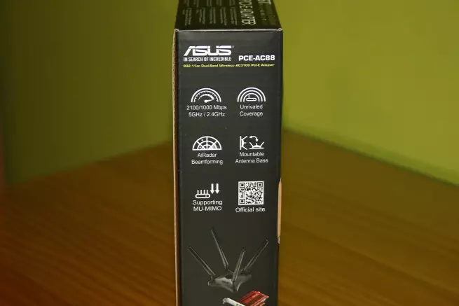 Taybetmendiyên karta ASUS PCE-AC88