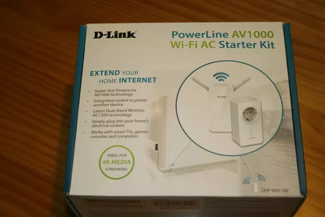 Predná strana PLC boxu D-Link DHP-W611AV