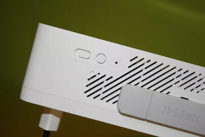 D-Link DHP-W611AV Sekundära PLC-åtgärdsknappar