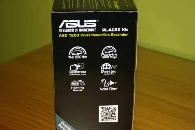 Sisi katuhu kotak ASUS PL-AC56