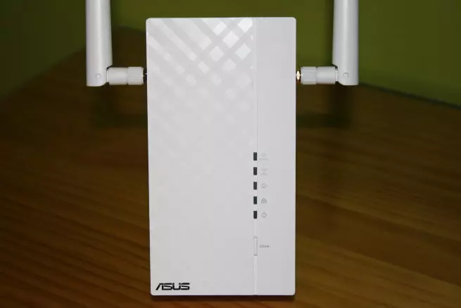 ASUS PL-AC56 visoko zmogljive lučke stanja PLC