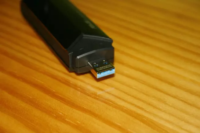 ASUS USB-AC68 वाईफाई कार्ड