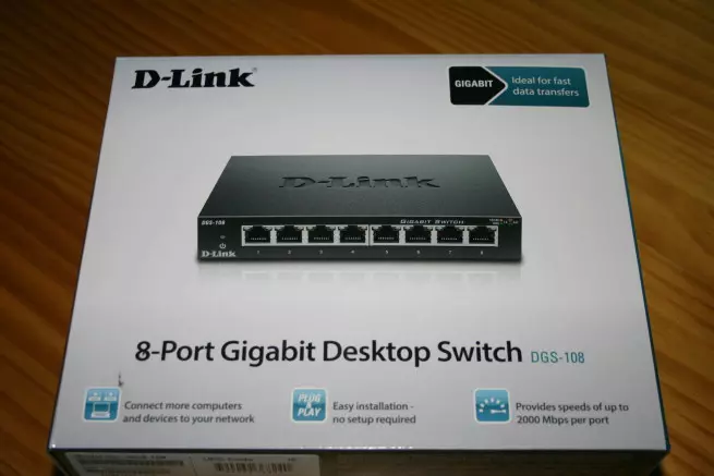 D-Link DGS-108 kothak ngalih ngarep