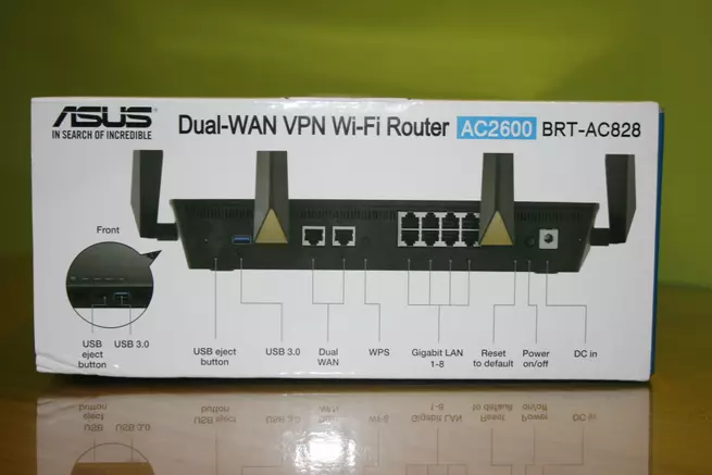 ASUS BRT-AC828 ruuteri kasti vasak pool