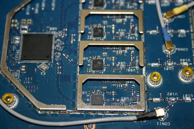 华硕 BRT-AC828 中性路由器 5GHz 频段芯片组专区