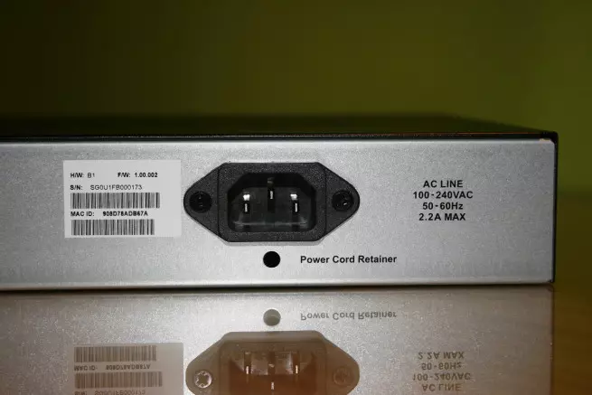 D-Link DGS-1100-10MP Switch Outlet