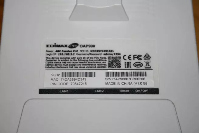 Stiker AP Edimax OAP900 kanthi data administrasi