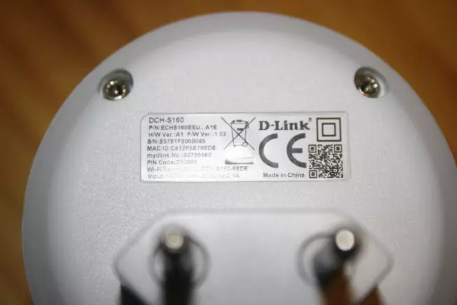 Detail of the sticker of the D-Link DCH-S160 Water Sensor with the authentication data