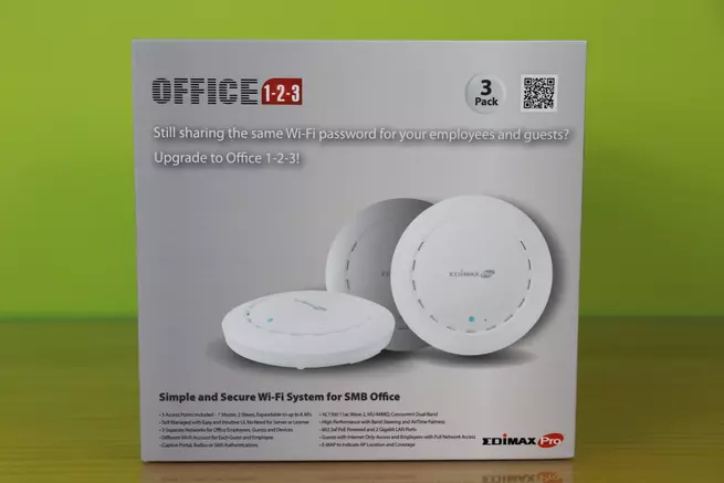 Front of the Edimax Office 1-2-3 box with all the technical specifications