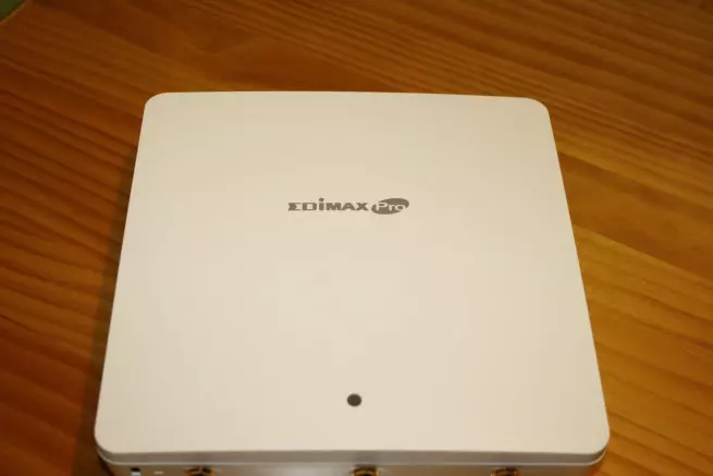 Edimax WAP1750: Wi-Fi AC1750-тай энэхүү AP-ын шинжилгээ 25468_18