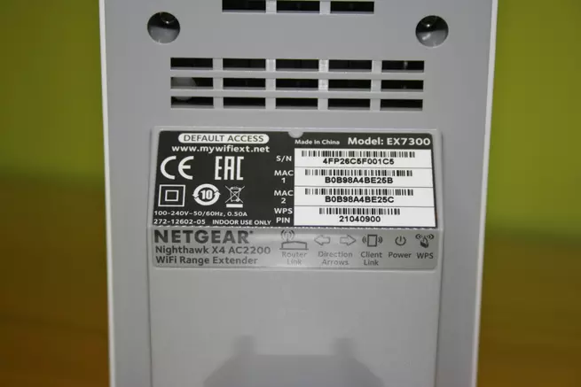 Autocollant de répéteur Wi-Fi NETGEAR EX7300