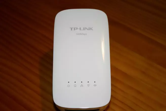 TP-LINK TL-WPA4530 KIT: د دې AV500 PLCs تحلیل د Wi-Fi AC750 سره 25485_23