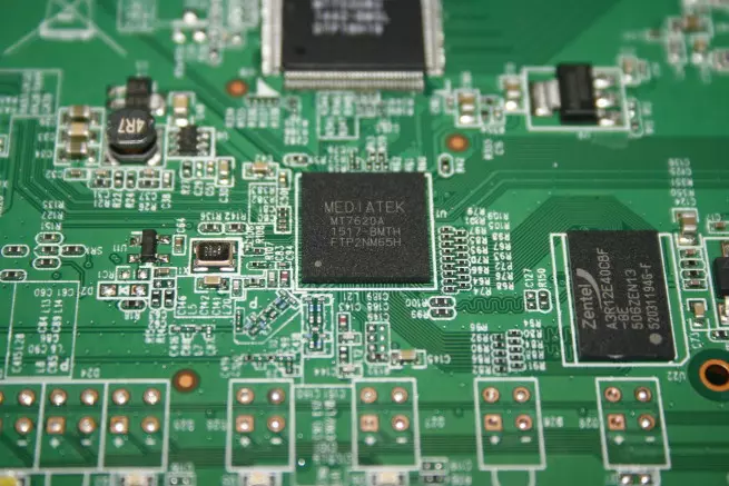 Pangunahing CPU ng neutral na router na Edimax EW-6478AC V2