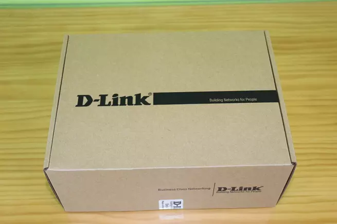 D-Link DAP-2680 Professional Indoor AP Box Edessä