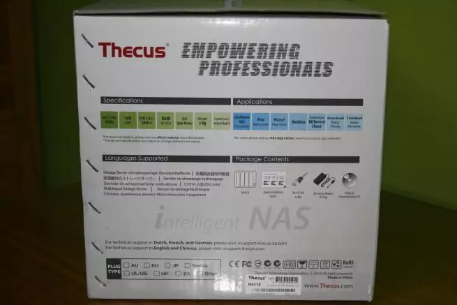 Thecus N4310 Kasasının Sağ Tarafı