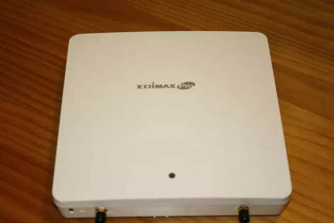 Edimax WAP1200፡ የዚህ AP ትንታኔ ከWi-Fi AC1200 ጋር 25527_18